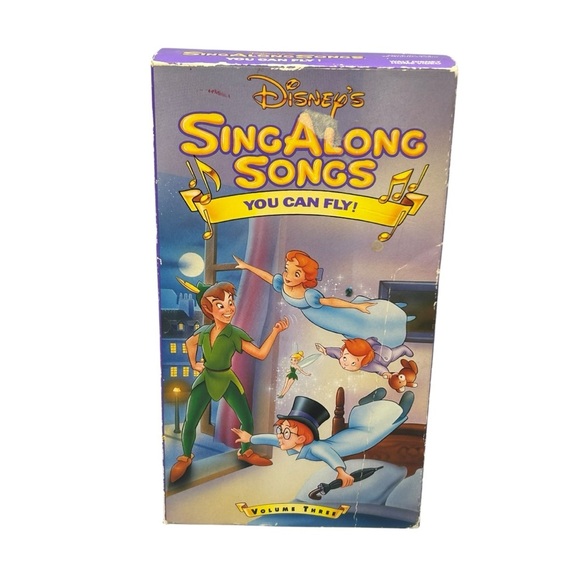 Disney | Media | Disneys Sing Along Songs Peter Pan You Can Fly Vhs 993 ...